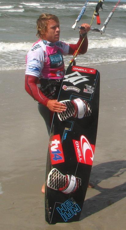 Windfinder News - Kevin Langeree and Joanna Litwin win PKRA Kitesurf...